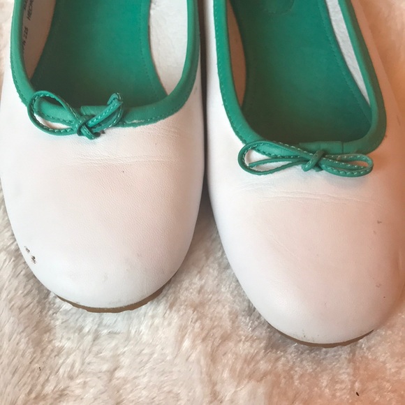 Lacoste | Shoes | Lacoste Flats | Poshmark